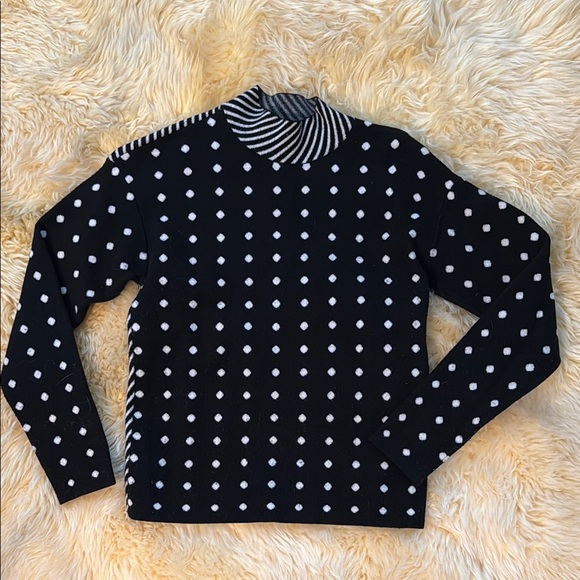 Anthropologie | Sweaters | Stylish Black And White Polka Dot Striped ...